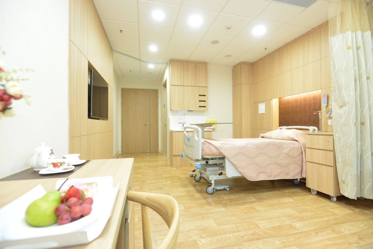 Wards - Adventist Medical Center